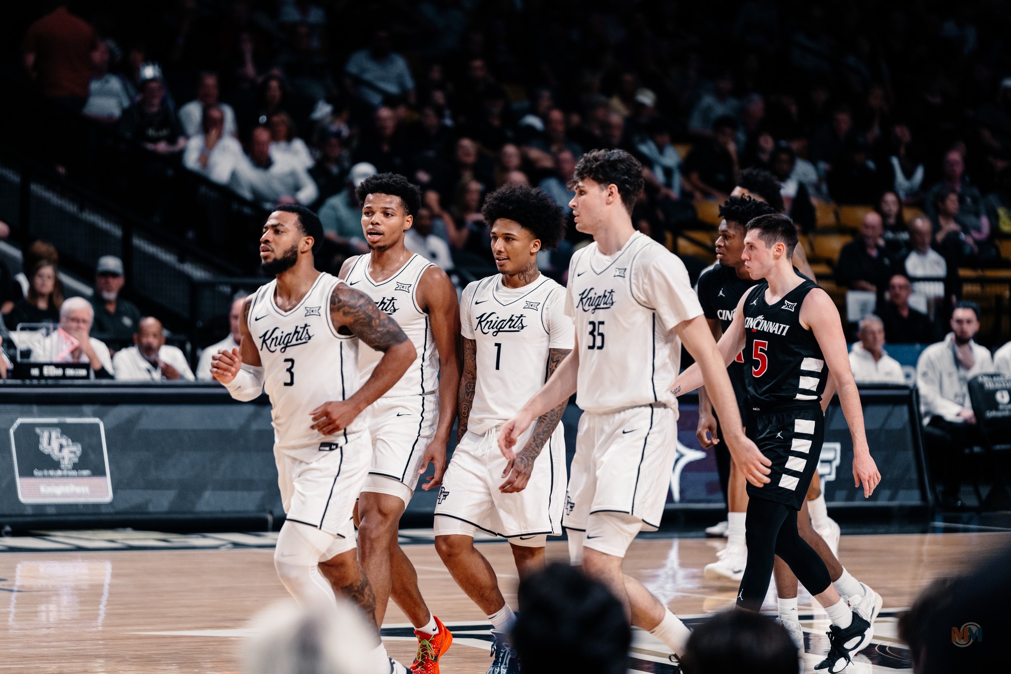 PHOTOS: Cincinnati Beats UCF 93-83 in Orlando - FL Teams