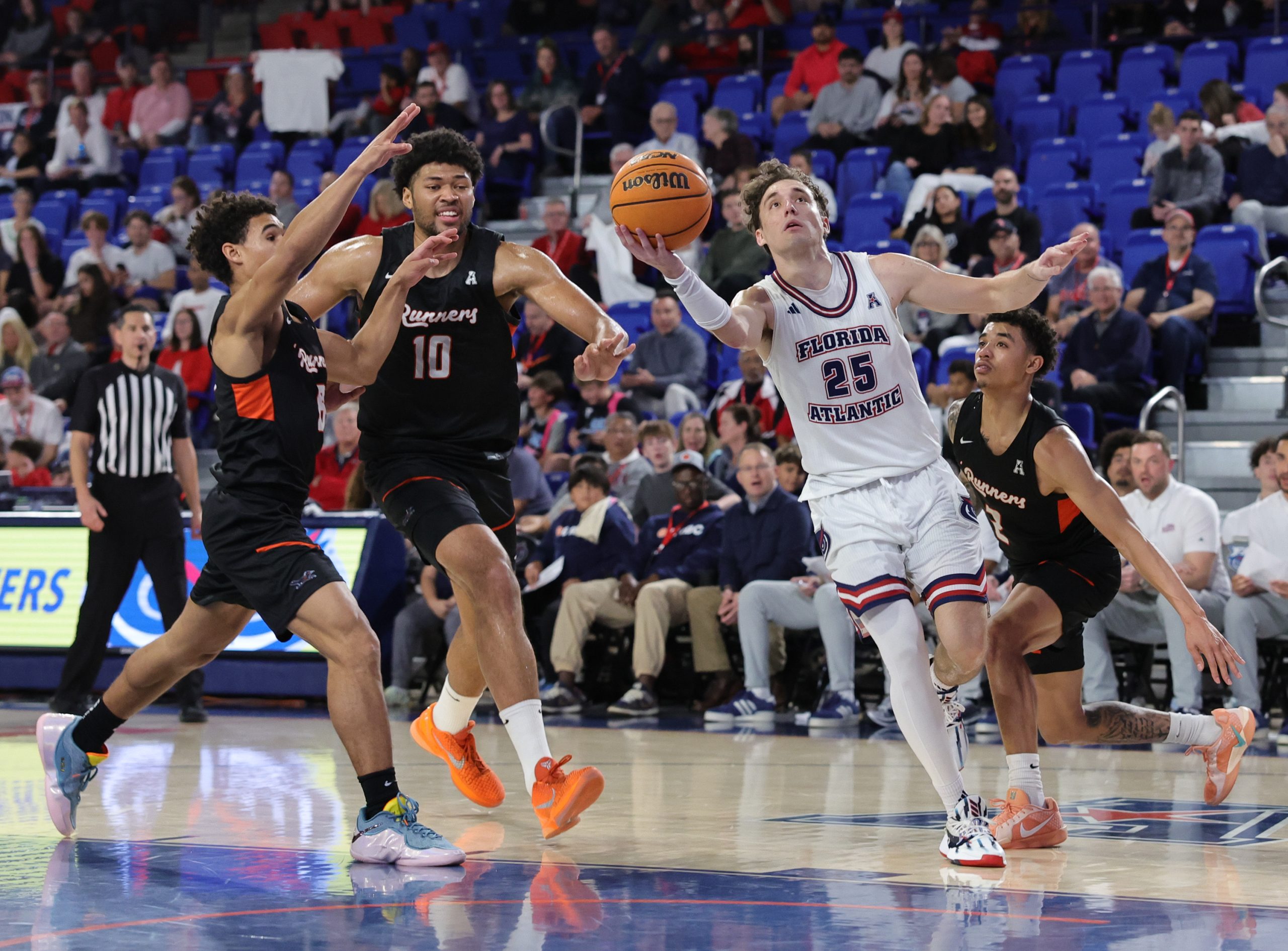 FAU Starts Conference Play With Elite Shooting Performance - FL Teams